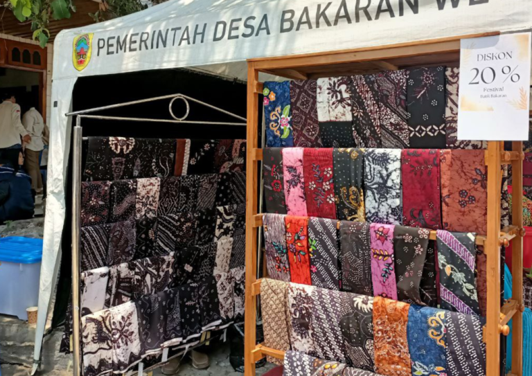 Perajin Batik Bakaran di Lingkup Pati, Pemuda Terus Berkontribusi Nguri ...